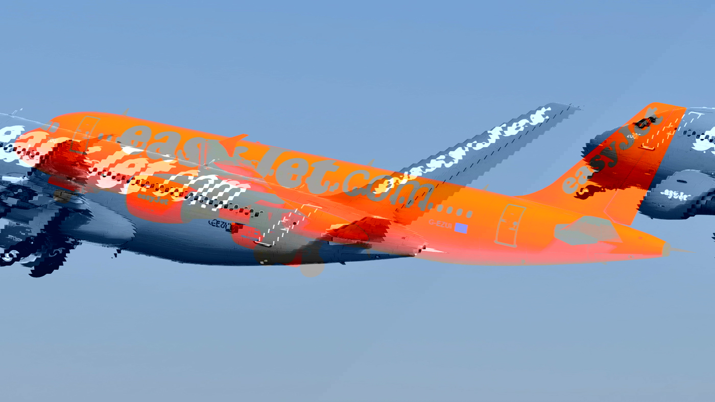 EasyJet (200th Aircraft Orange Livery) G-EZUI for ToLiss A320 - X-Plane.to