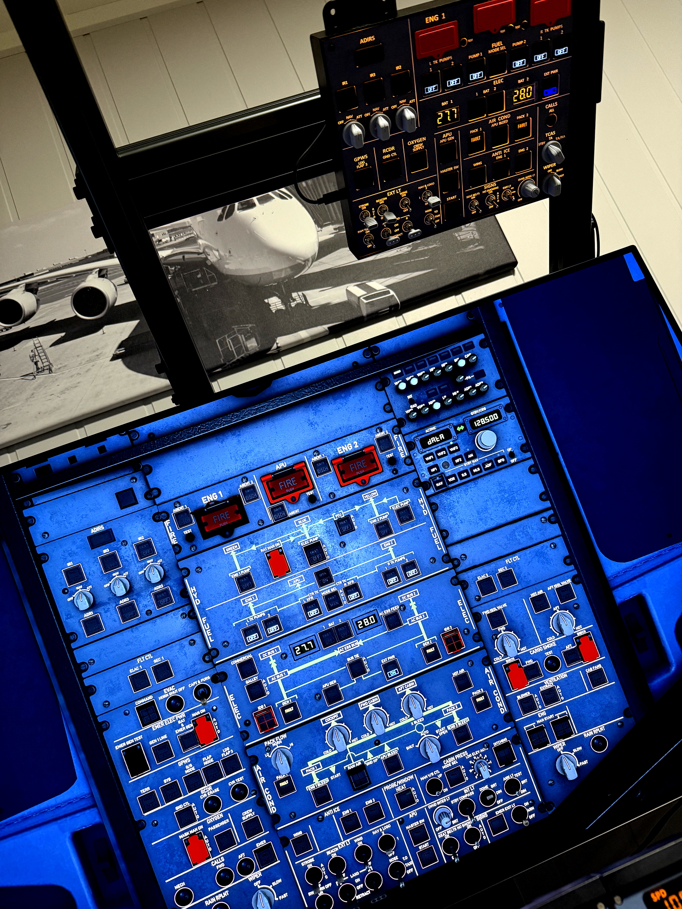 Rowsfire A107 v2.0 - XP12 - Toliss A3xx Mobiflight profile - X-Plane.to